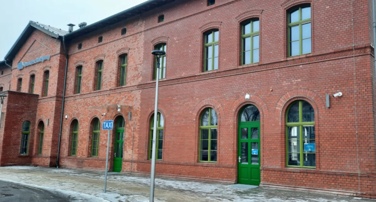Jak gmina Mogilno chce zagospodarować piętro dworca PKP? - wiadomości ...